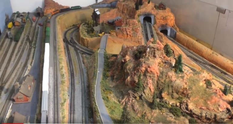 10 N Scale Layout: For Kids and Adults - [WITH VIDEOS] - Toy Train Center